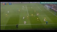 Arsenal 2-0 Borussia Dortmund - Golo de Y. Sanogo (2min)