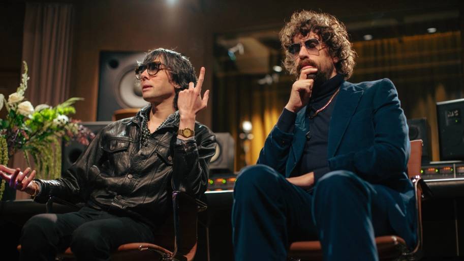 MixWithTheMasters Producing ′Neverender′ by Justice feat. Tame Impala