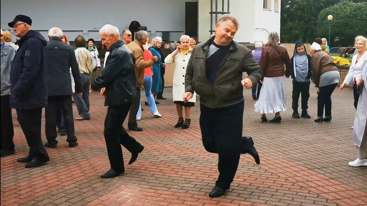 ТАНЦЫ💃