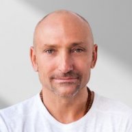 Рами Блект Аватар автора