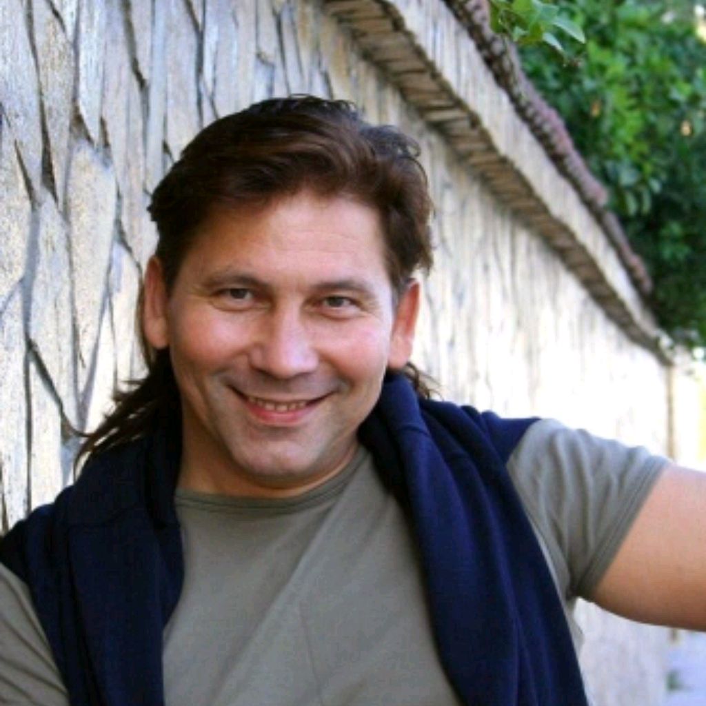 ПОЙТЕ ПО ЧАПЛИНСКОМУ