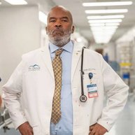 Сериал Клиника святого Дениса / St. Denis Medical Аватар автора