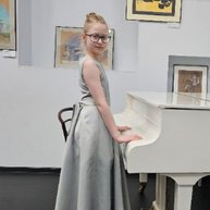 Сухова Алиса вокалистка из Салехарда Аватар автора