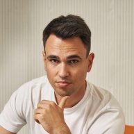 Йога Тичер Аватар автора