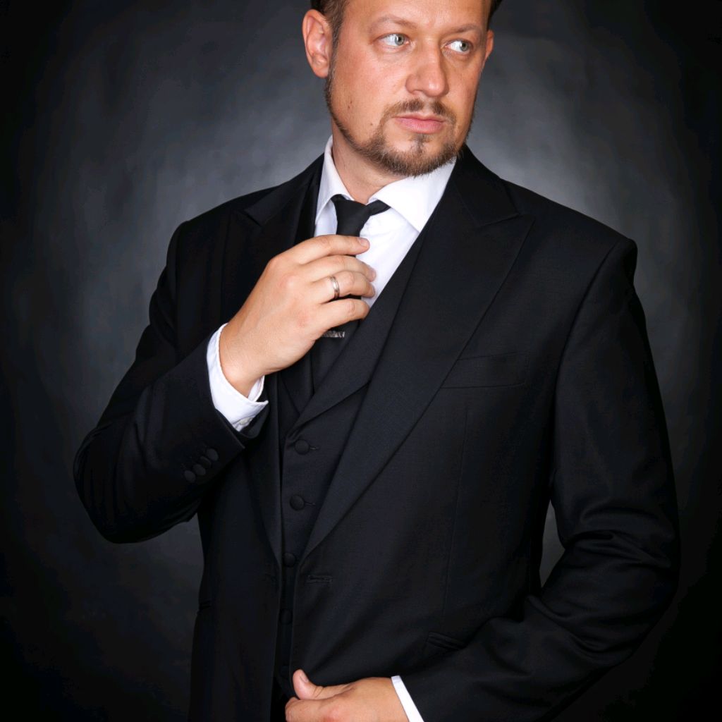 Дмитрий Бобров