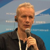 МИРНЫЙ ВОИН. КРАСНЫЕ ЛИНИИ. Аватар автора