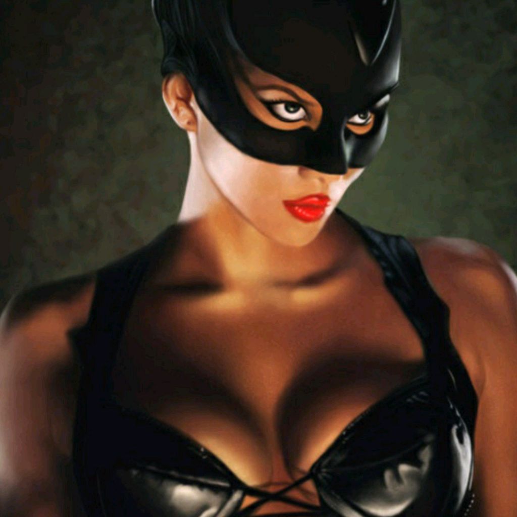 Catwoman Холли Берри