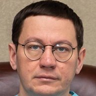 Хирyрг Рoмaн Кoмaрoв Аватар автора