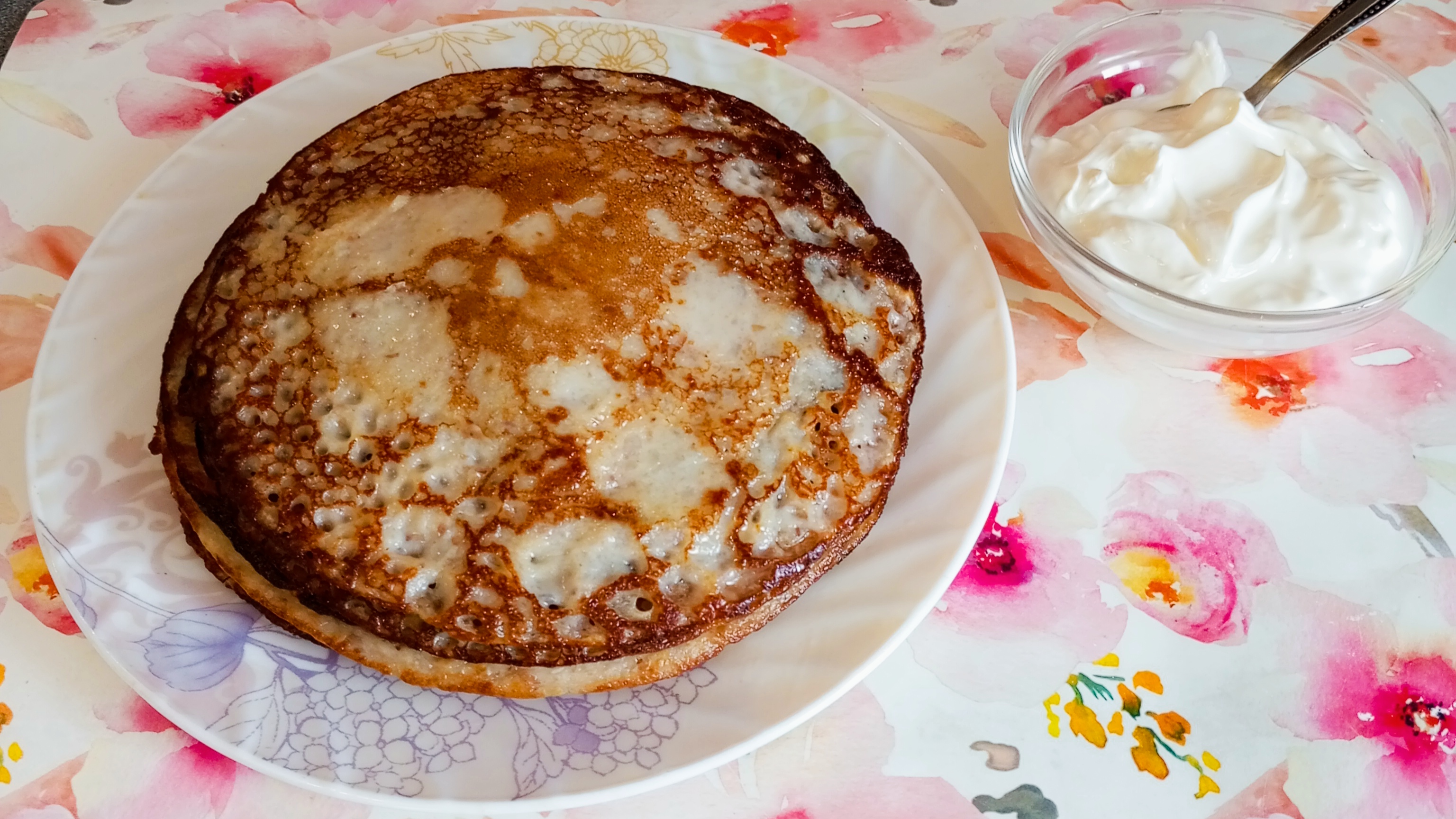 Блины, оладьи, пончики, чебуреки, пирожки