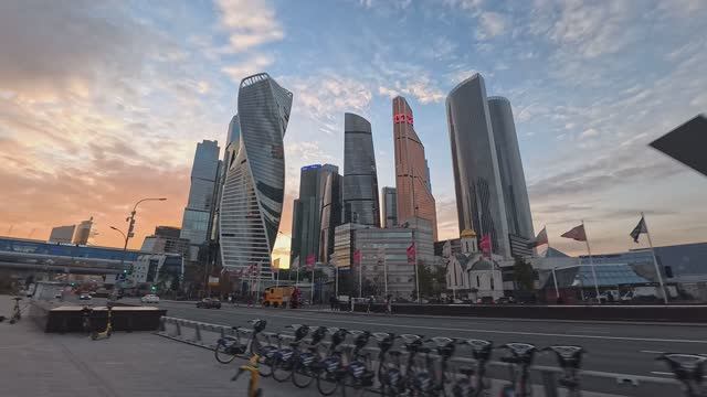 Велопрогулки. Bike Rides. 循环. ركوب الدراجات