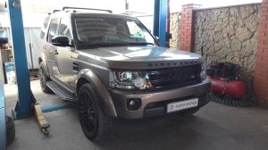 Land Rover Discovery 4