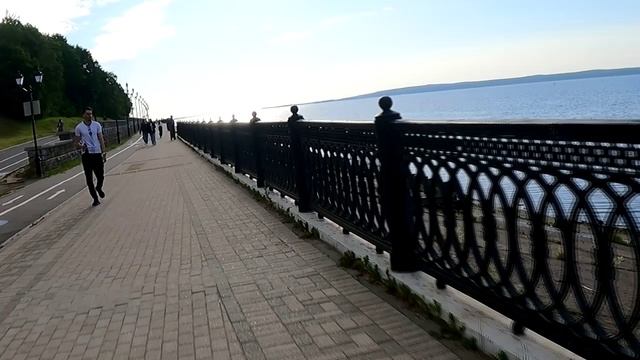 Общественные места г.Москвы и Чебоксары (фото и видео обзоры)