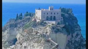 ИТАЛИЯ