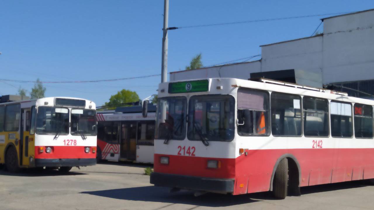 Показываем транспорт города Ижевска изнутри.