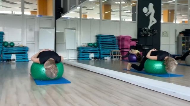Йога/Pilates /Стретчинг