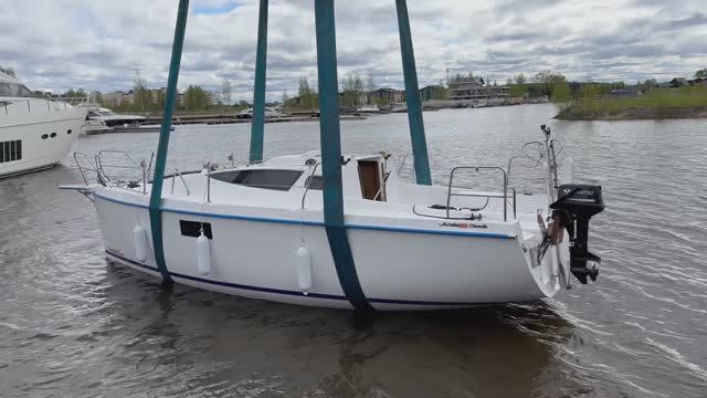 Яхта Antila 26