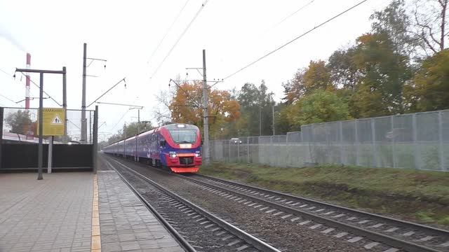 Электропоезд серии ЭП2Д/ДМ ЦППК/РЭКС-экспресс.