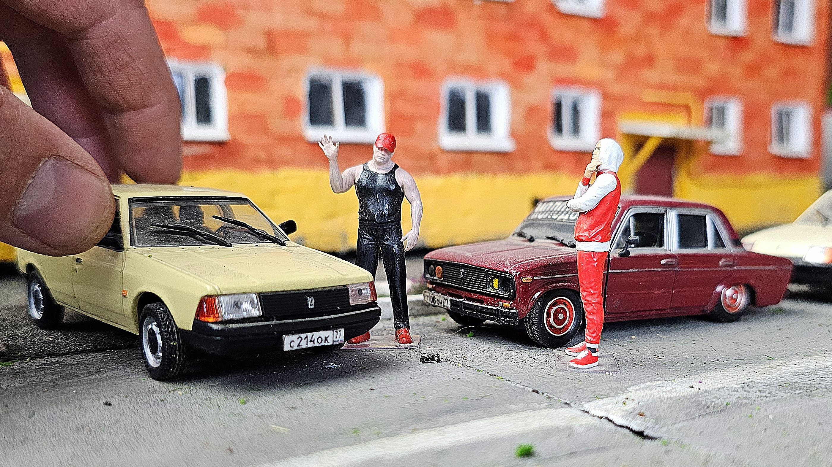 УЧИМ ПДД