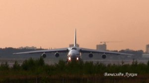 Ан-124-100 ″Руслан″
