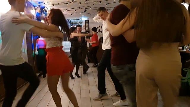 Сальса в Москве | Обучение, уроки кубинской сальса касино для взрослых, salsa casino в школе сальсы