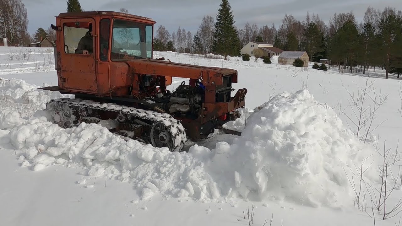 ДТ75 на японском V8 300сил! Ставим лебёдку и отвал!