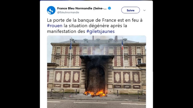 Gilet Jaune Acte7urgent La Porte De La Banque De France Est En Feu à Rouen