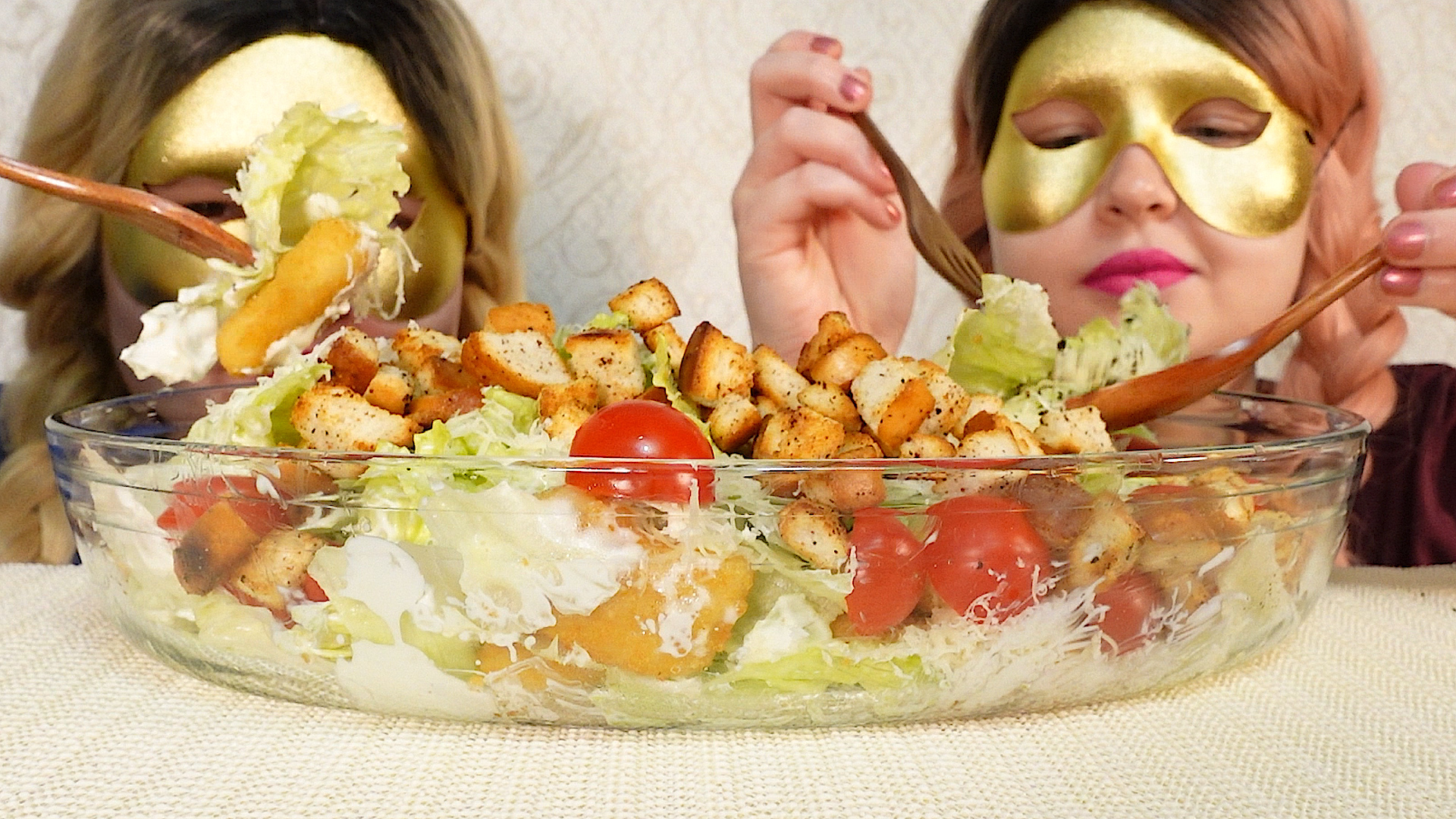 ? ASMR Salad