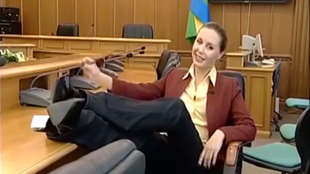 Ножки Юлии Михалковой