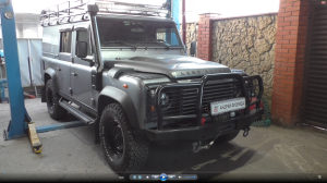 Land Rover Defender