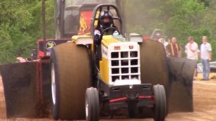 Truck &amp; Tractor Pulling