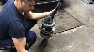 Ремонт подвески. Suspension repair.