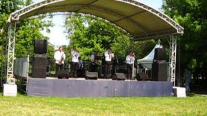 Выступления музыкальных коллективов на праздновании ″Дня народного единства″ в парке Коломенское города Москвы. 12 июня 2023 года.