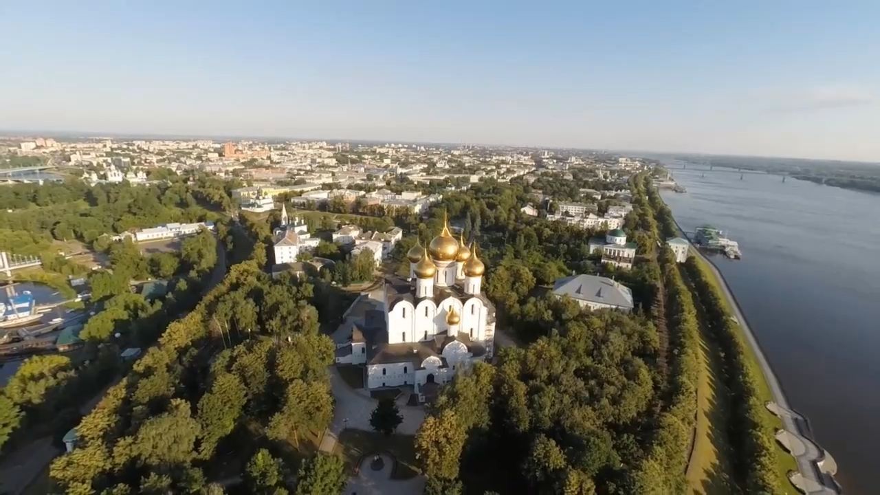 Центр г ярославль. Город Ярославль. Ярославль центр города. Ярославль картинки города. Ярославль население.